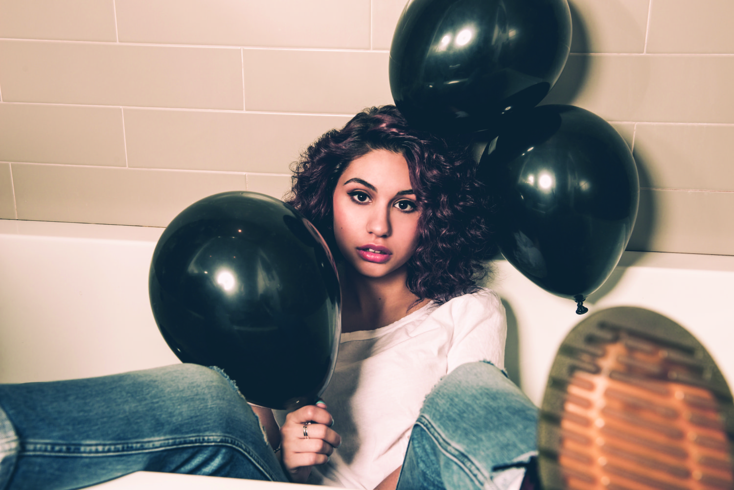 Alessia Cara, Macklemore & Ryan Lewis, and Nick Jonas Announced as ...