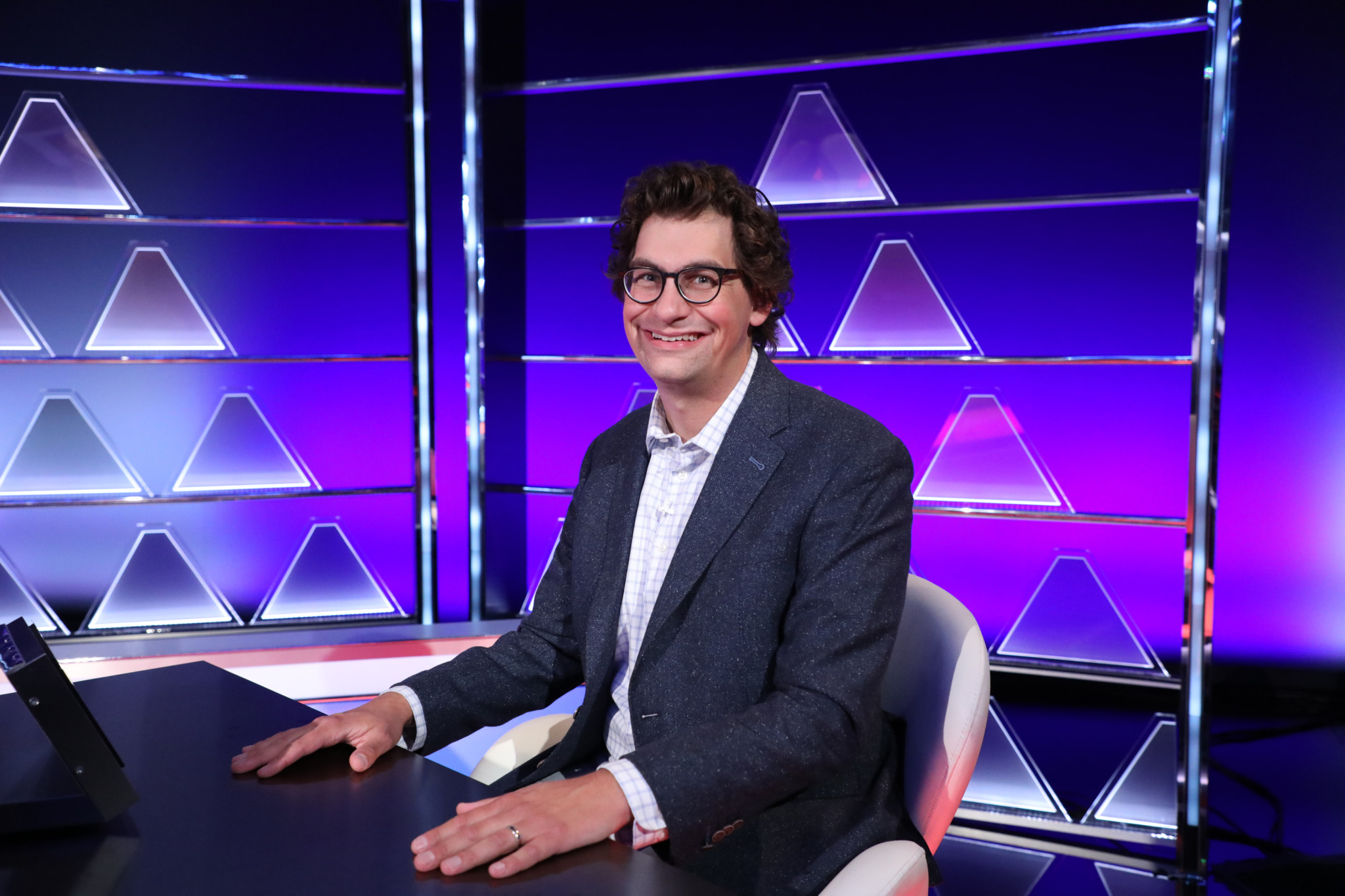 The $100,000 Pyramid | Bell Media