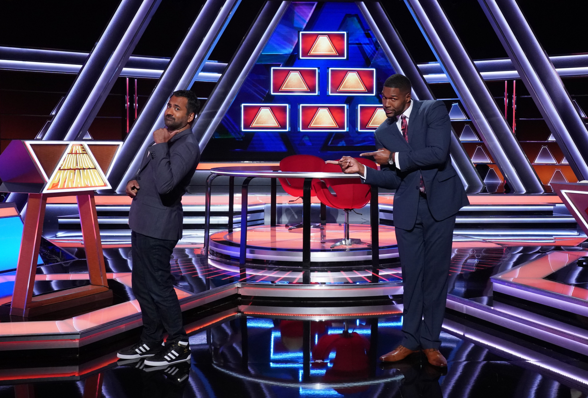 The $100,000 Pyramid | Bell Media