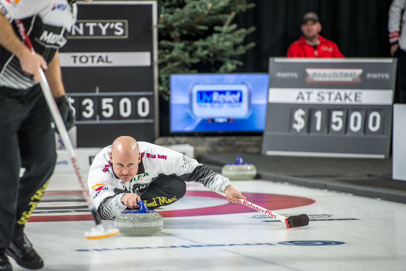 Team Koe Advance to Tomorrow’s PINTY’S ALL-STAR CURLING SKINS GAME Men ...