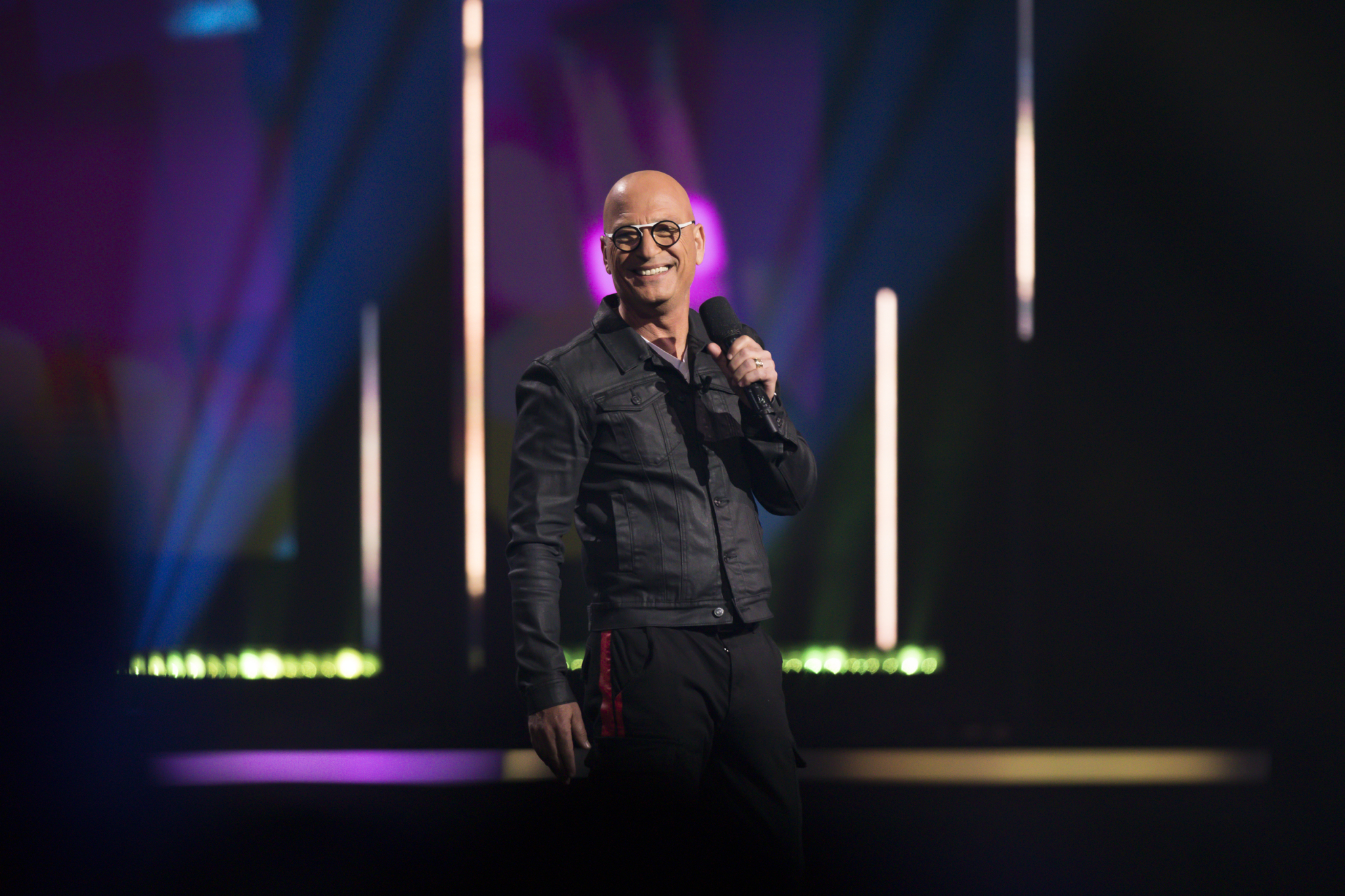 Howie Mandel Promotes Comic Salvation as He Sets Up His Fifth Annual ...