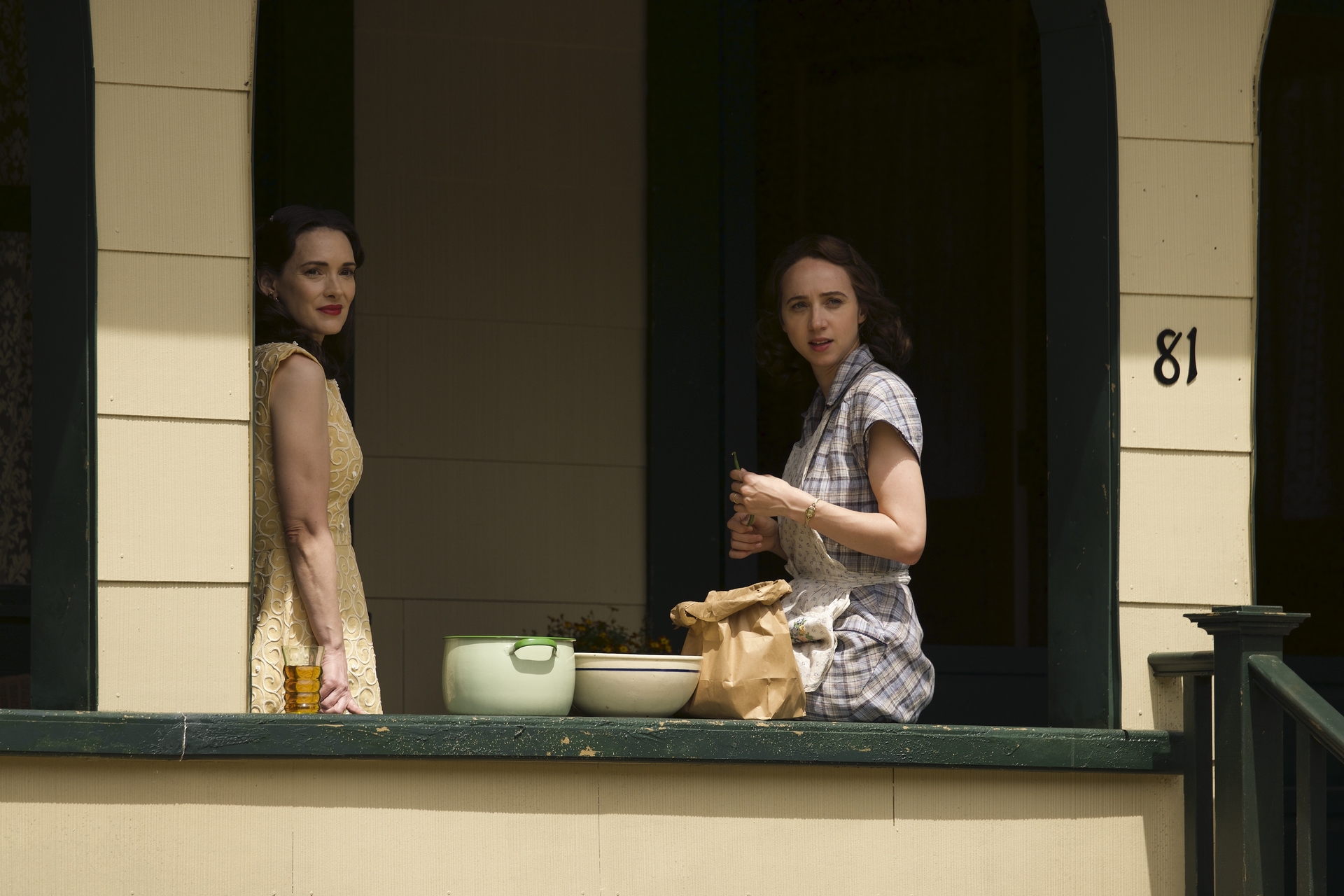 The Past Seems a Lot Like the Present in HBO's THE PLOT AGAINST AMERICA ...
