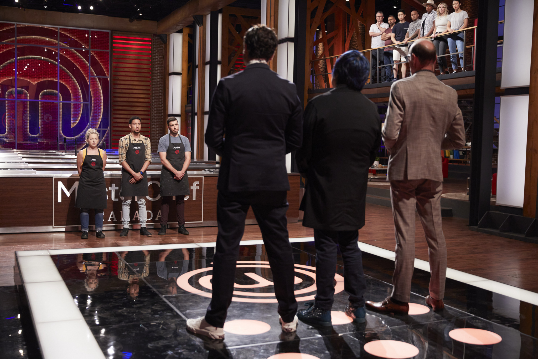 'Stop The Clock!' Competitors on MASTERCHEF CANADA: BACK TO WIN Deal ...