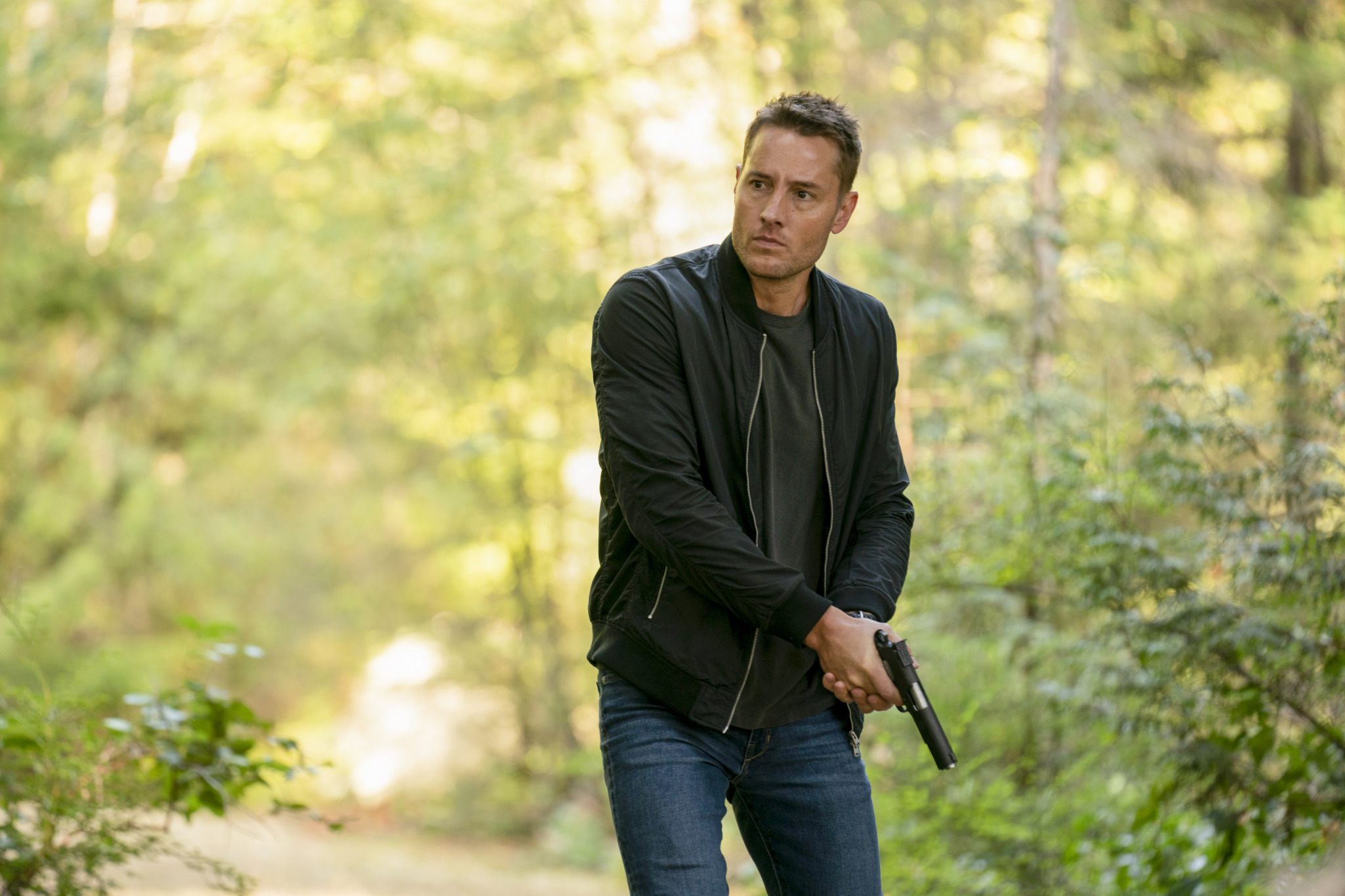 Clear The Track For TRACKER, Starring Justin Hartley as a Man Who Can ...